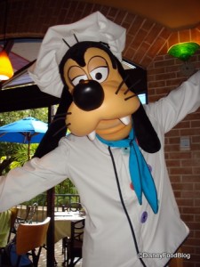Goofing Around in Goofy's Kitchen | the disney food blog