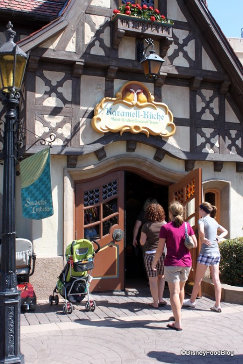 Snack Series: Caramel Covered Shortbread in Epcot | the disney food blog