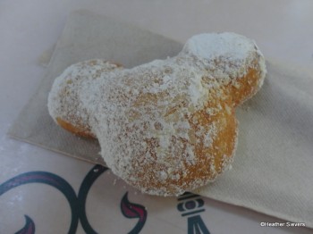 Dining in Disneyland: Fall Treats and Halloween Eats — Mickey Pumpkin ...