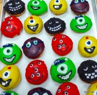 Dining NEAR Disneyland: Disney-Themed Donuts at Orange County's Donut ...