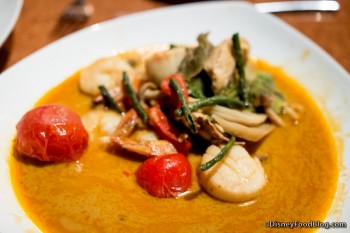 Review: 'Ama 'Ama Dinner at Disney's Aulani Resort | the disney food blog