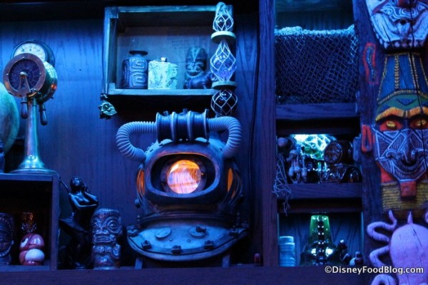Review: Trader Sam's Grog Grotto and Tiki Terrace at Disney World's ...