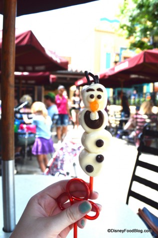 Review: Frozen Summer Fun Treats and Eats in Disney's Hollywood Studios ...
