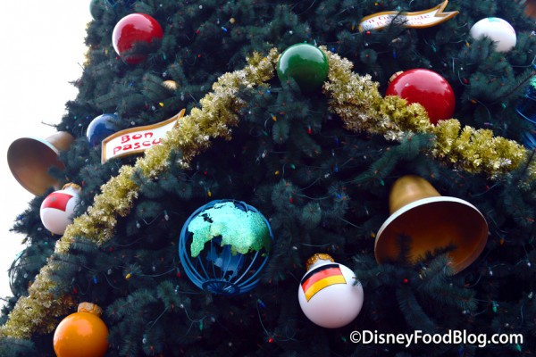 Eats at Epcot's Holidays Around the World, 2015 | the disney food blog
