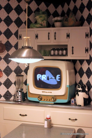 Review! Were We STILL Heckled (From a Distance!) at 50s Prime Time Cafe ...