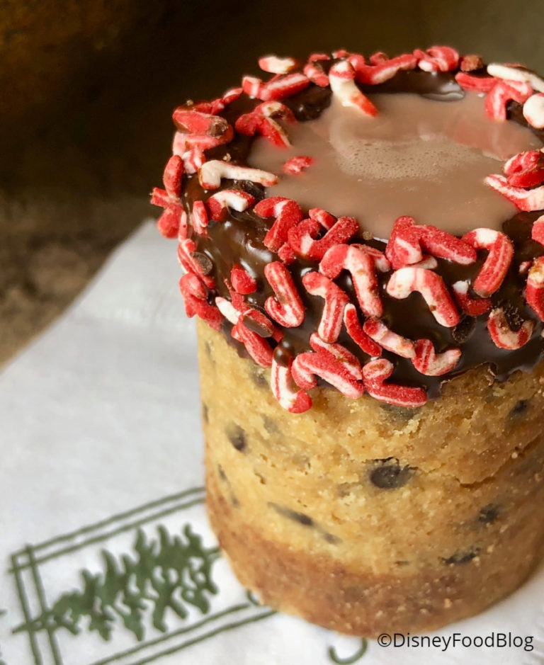 That's the Way the Cookie Crumbles! NEW Holiday Treats Are Coming to ...