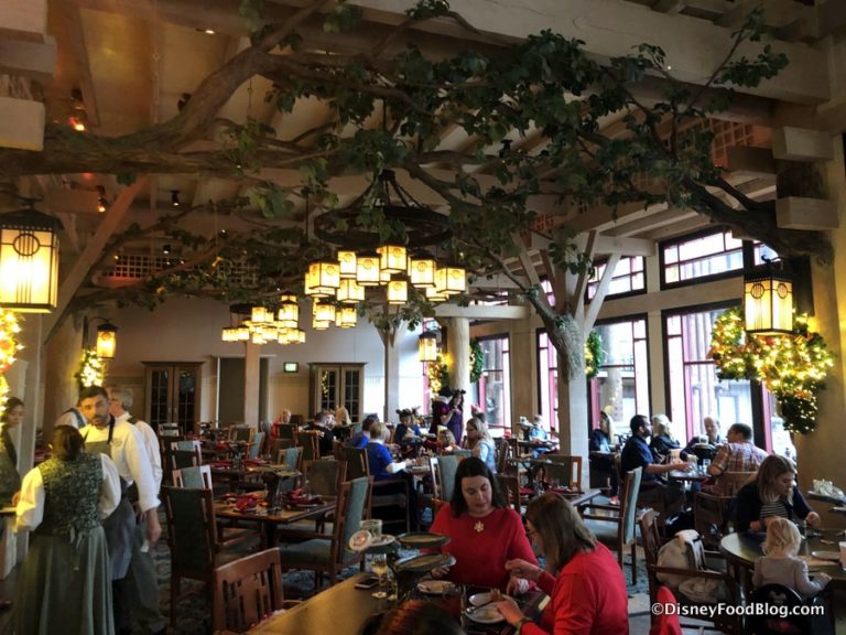 NEWS: Story Book Character Dining is Reopening SOON in Disney World ...