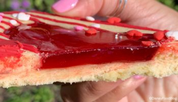 Valentine's Day Treat: Linzer Cookie at Disneyland's Market House ...