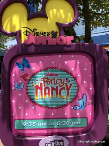 FIRST LOOK at Fancy Nancy Meeting Guests at Disney's Hollywood Studios ...