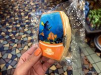 REVIEW! Meet the Disney Skyliner's SWEETEST Surprise — Cookies! | the ...