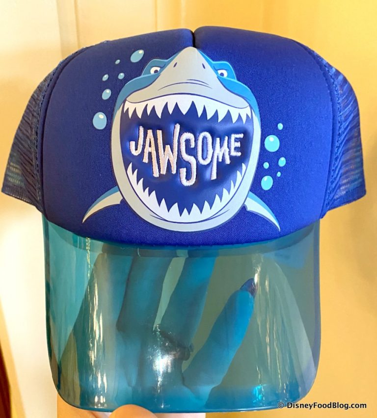 What's New in Magic Kingdom: CROWDS, "Fantasia" Jewelry, and Did We ...