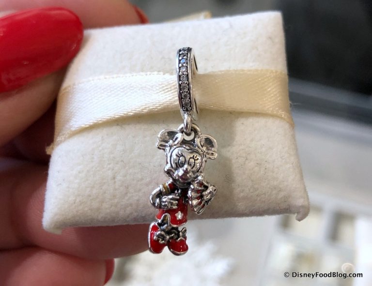 We're Swooning Over The Lunar New Year Mickey and Minnie Pandora Charms ...
