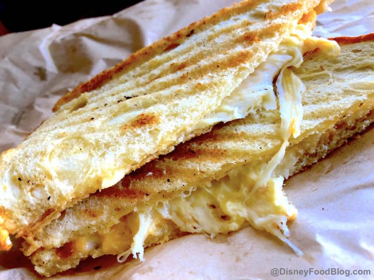 Disney's Best Grilled Cheese | the disney food blog