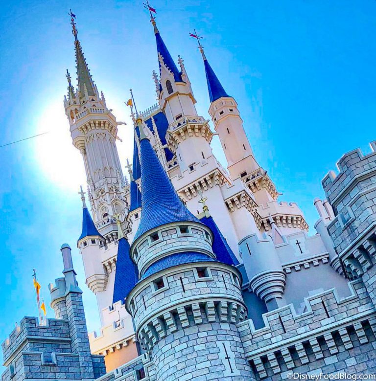 EVERY Disney World and Disneyland Castle TRANSFORMATION In HISTORY ...