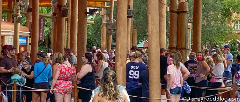Here's a Look At Universal Orlando's Grand Reopening Crowds Today ...
