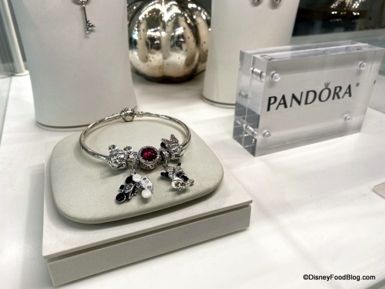 We're Saying 'YES!' to the NEW Bride and Groom Pandora Set in Disney ...