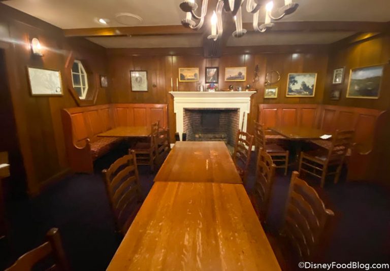 REVIEW! We KEEP. COMING. BACK. To Liberty Tree Tavern in Disney World ...