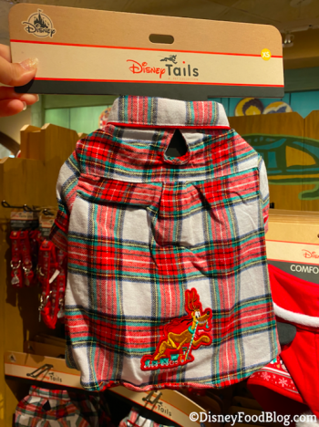 These Holiday Pet Outfits in Disney World Allow You to TWIN With Your ...