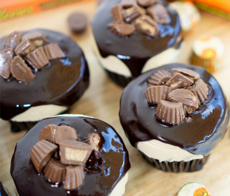 Here Are ALL the Cupcakes Coming to Sprinkles This October! | the ...