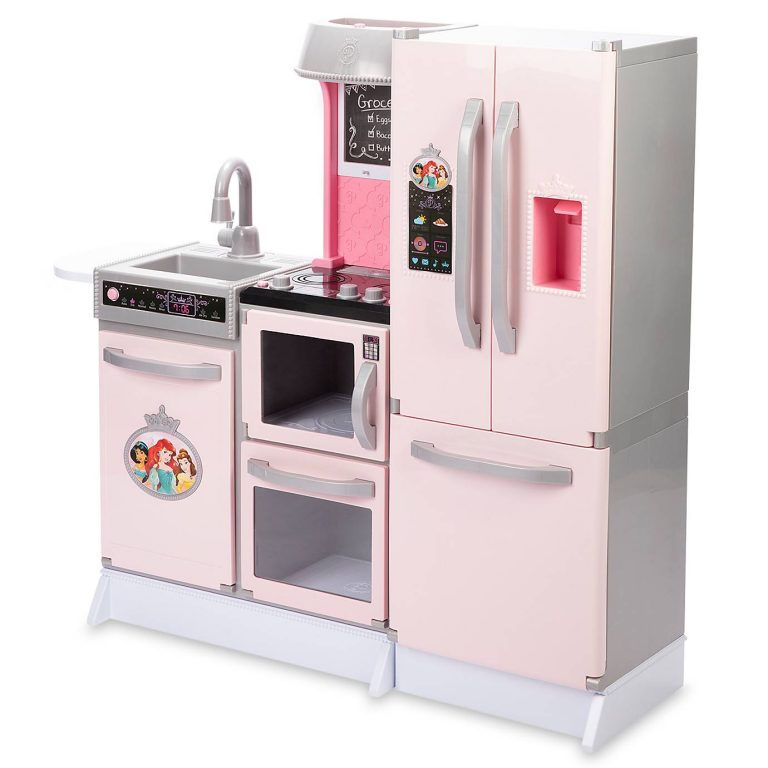Kiddos Will Probably Obsess Over This Pretend Disney Princess Kitchen ...