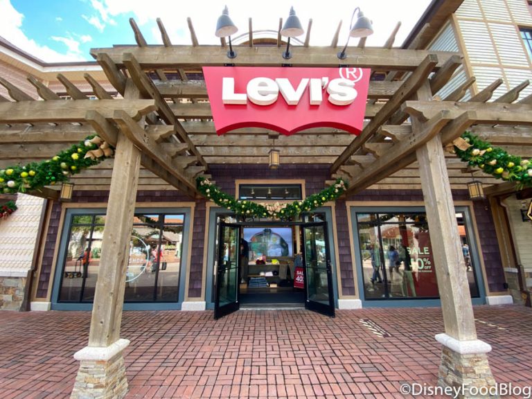Levi's Released a NEW Mickey & Friends Collection Online AND in Disney ...