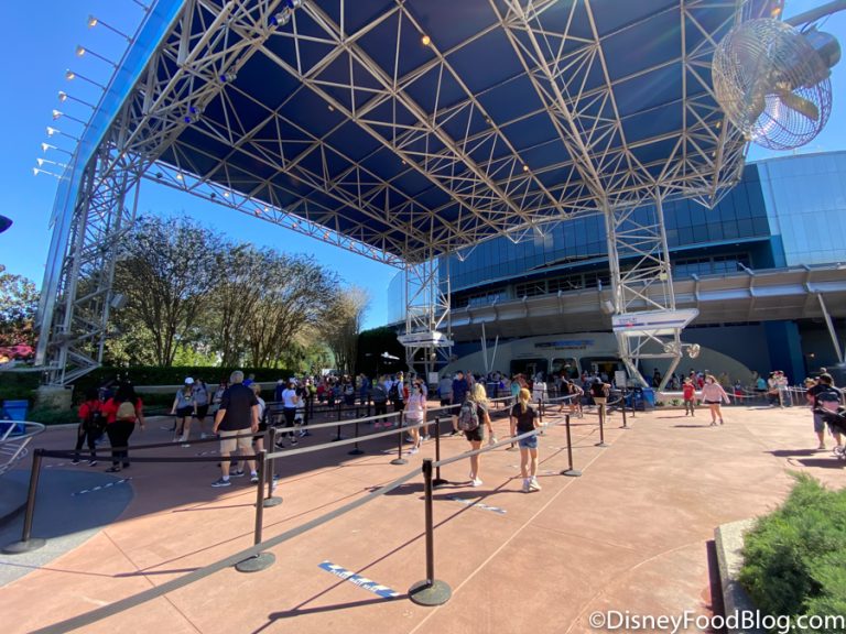 PHOTOS! Thanksgiving Crowds Have Arrived at Disney World! | the disney ...