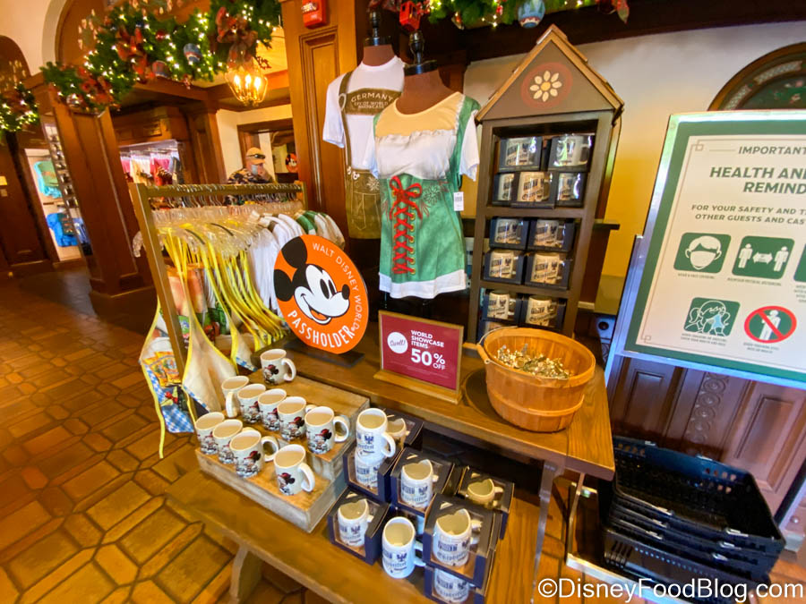 Annual Passholders Can Shop for Exclusive Holiday Merchandise in Magic ...