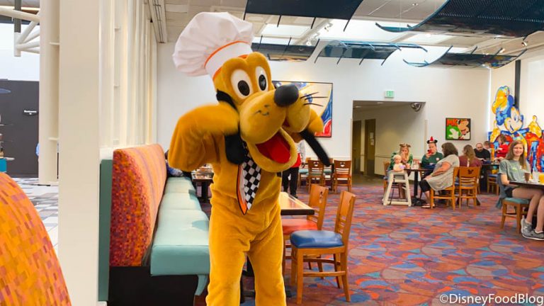 PHOTOS and VIDEOS: Mickey & Friends Are BACK at Chef Mickey's in Disney ...