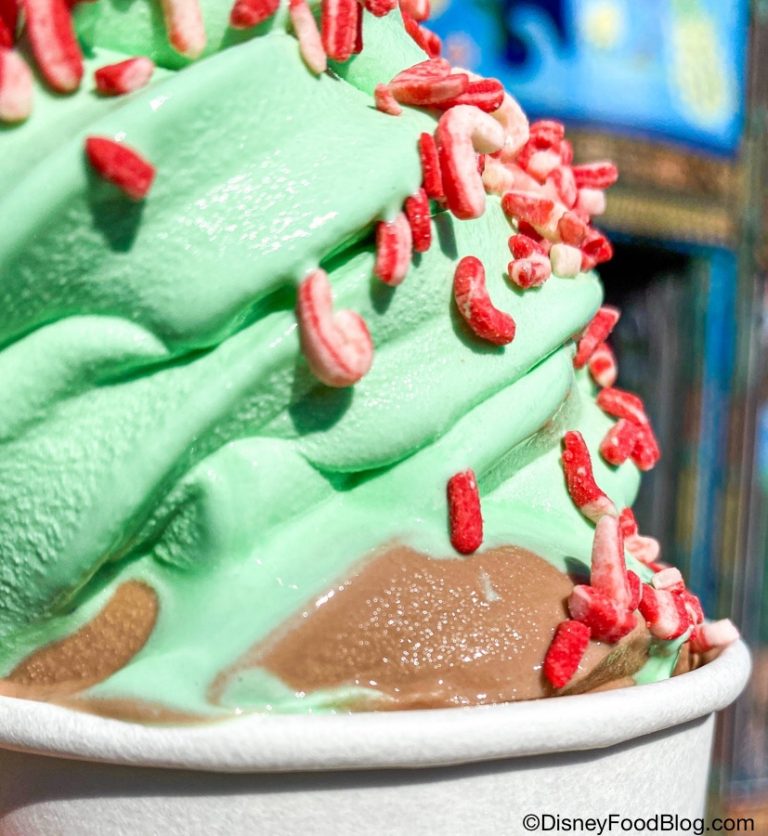 SNACK HACK! Add Holiday Flavor to Your Dessert With This Ice Cream Hack ...