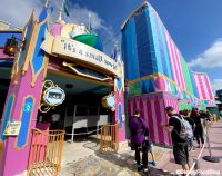 PHOTOS: Scrim Comes Down to Reveal SUPER Vibrant "it's a small world ...