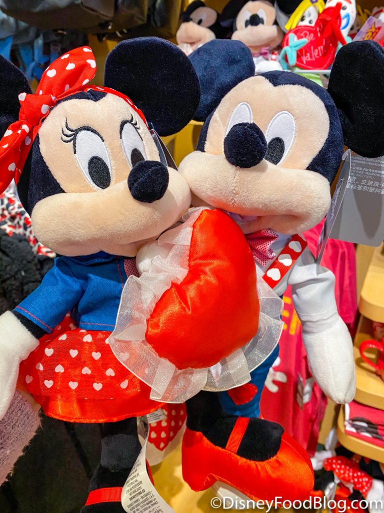 PHOTOS: Disney Is Selling Some of the SWEETEST Valentine's Day ...