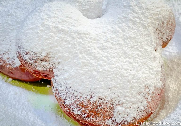 VIDEO: Step-By-Step DFB Mickey Beignet Tutorial | the disney food blog