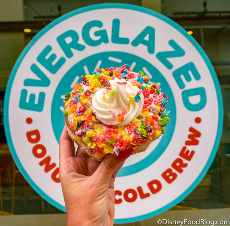 REVIEW! We Tried MORE Donuts and Breakfast Sammies at Everglazed in ...