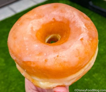 REVIEW! We Tried MORE Donuts and Breakfast Sammies at Everglazed in ...