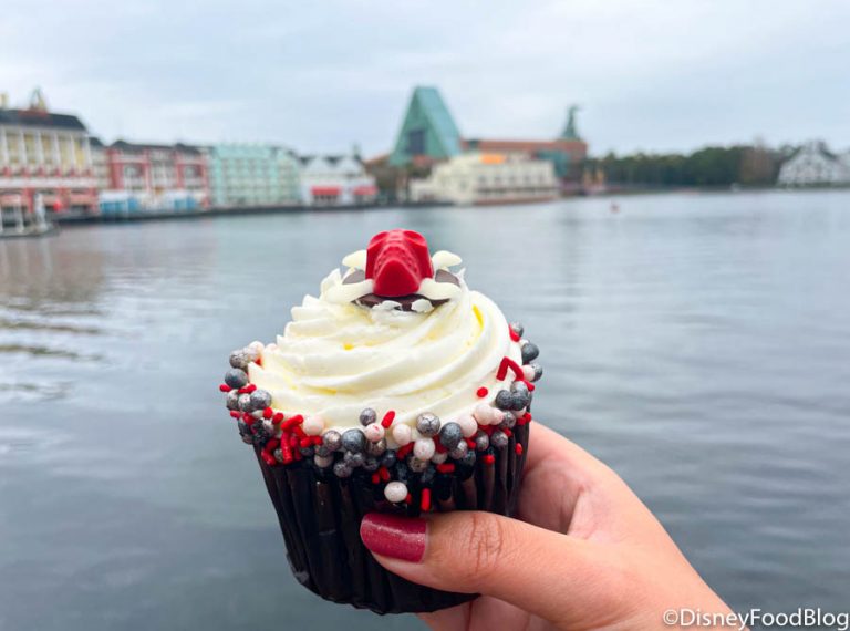 REVIEW: These Disney World Treats Could Make Tom Brady Break His Diet ...