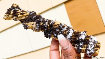 REVIEW: We Want to Double Stuff Our Faces With OREO Churros in Disney ...