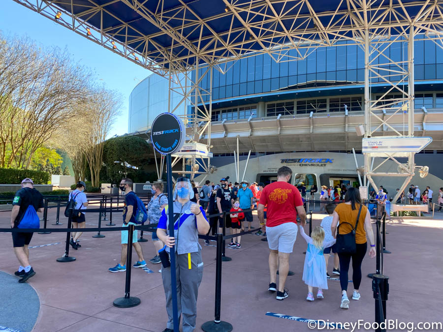 Spring Break Crowds Are ALREADY in Disney World! | the disney food blog