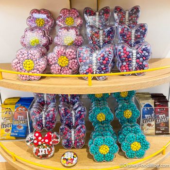 Our Day in Disney Springs: A Sugary Treat and a New Character Costume ...
