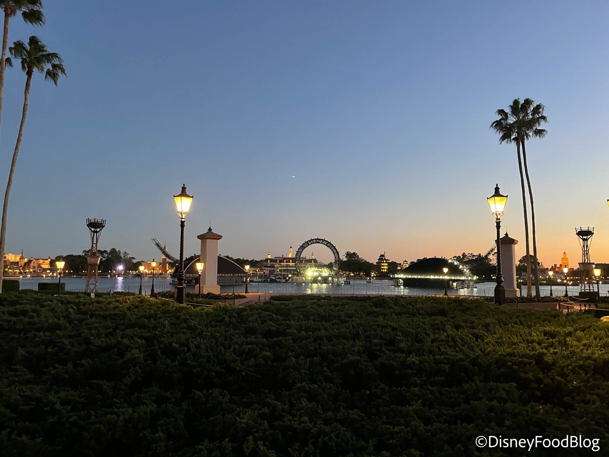 PHOTOS: The Harmonious Barges Were LIT UP Tonight in Disney World ...