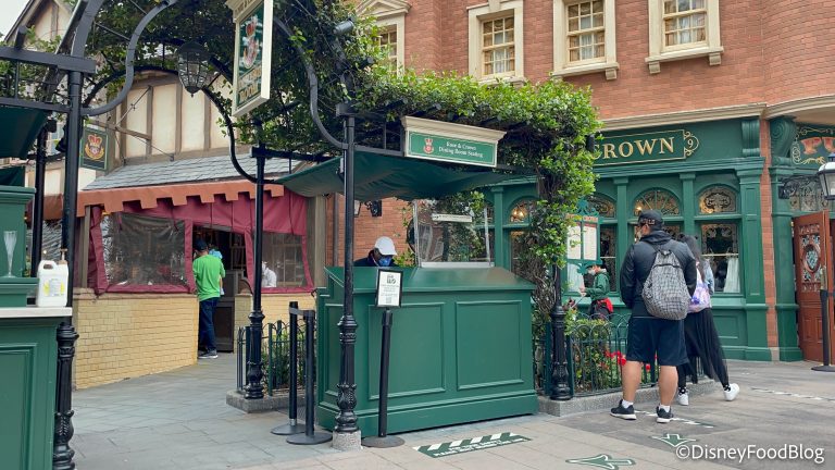 PHOTOS: First Look at a REOPENED Rose & Crown Dining Room in Disney ...