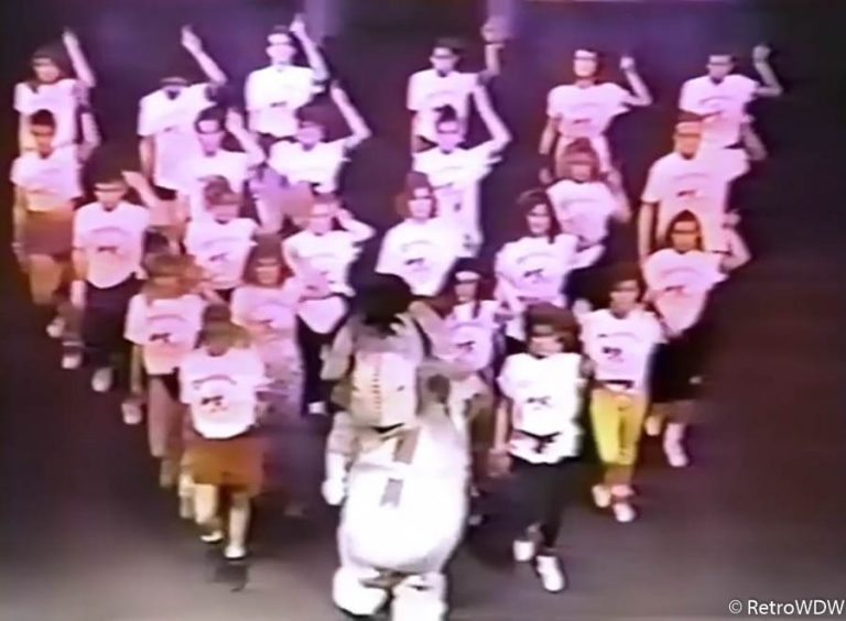 VIDEO! What Happens When You Mix Eeyore and Michael Jackson? This ...