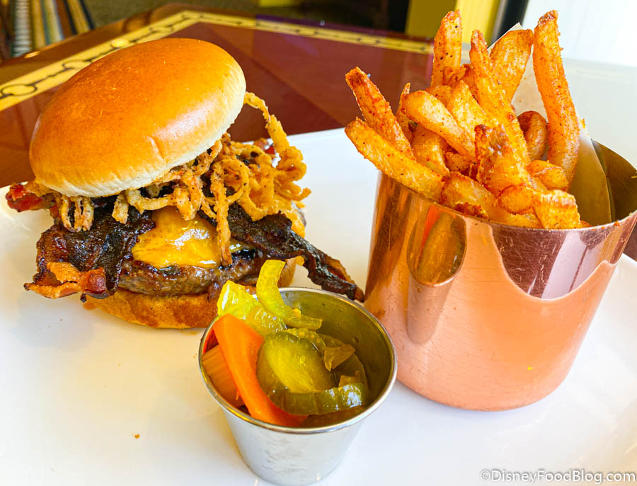 Disney World Bars and Lounges | the disney food blog