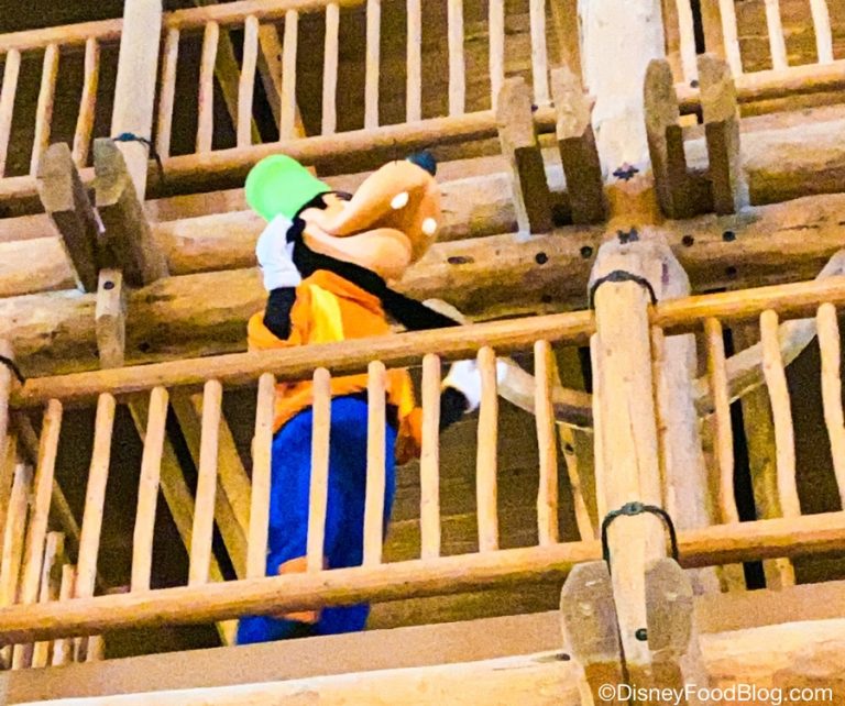 Surprise! Fan-Favorite Characters Made an Unexpected Appearance at ...