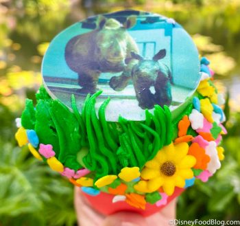 Review: Everyone Who Eats Disney World's New Cupcake Will Have 1 Thing ...