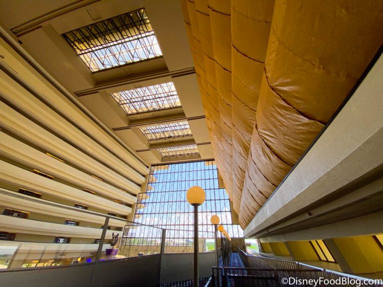 NEWS: The Wave at Disney's Contemporary Resort Is Closing for a LONG ...