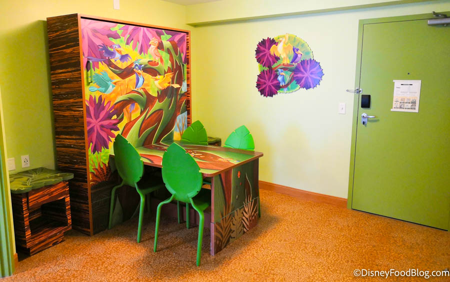 PHOTOS! Tour a Lion King FAMILY SUITE at Disney’s Art of Animation ...