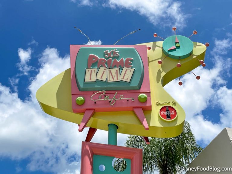 DFB Video: Should You REALLY Eat at Disney World's 50's Prime Time Cafe ...