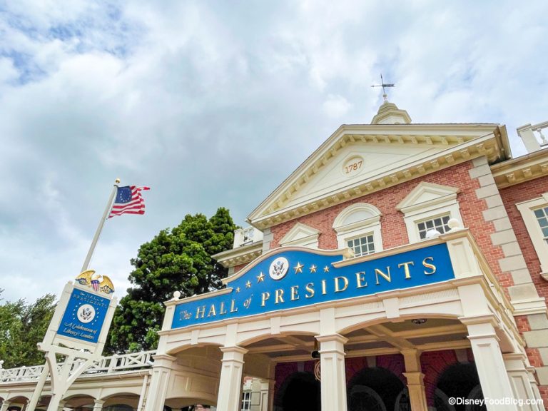 PHOTOS: The Hall of Presidents Has Reopened With the New Biden ...