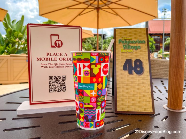 REVIEW: Now We Have One More Big Reason to Love Barefoot Pool Bar in ...