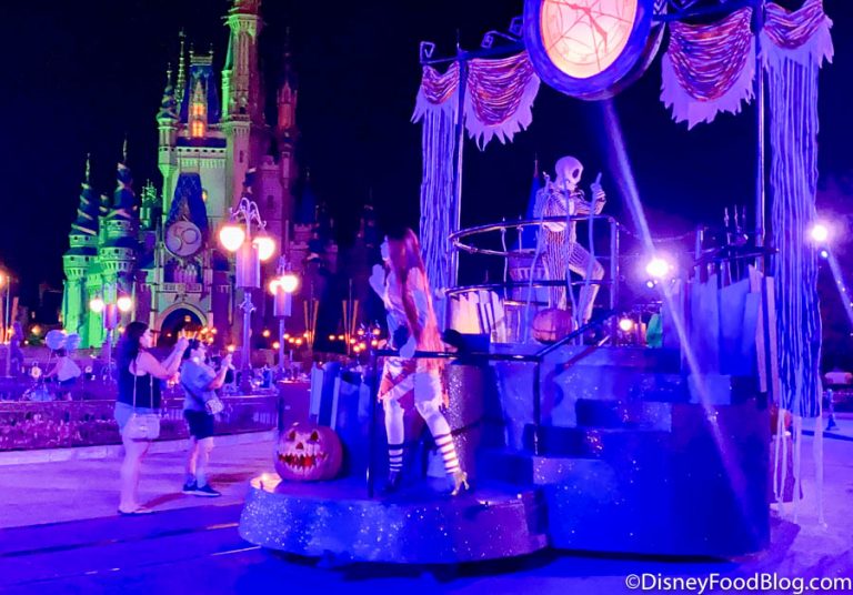 An Ultimate Guide to the BOO Bash Halloween Event in Disney World | the ...